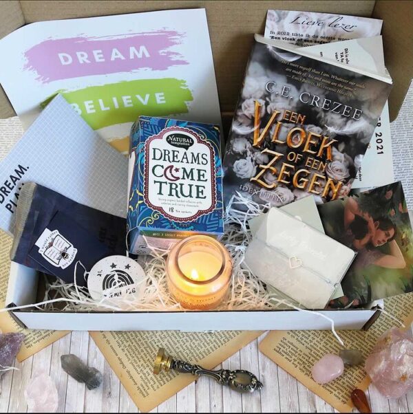 Boekenbox September 2021 | So Many Pages | Young Adult boekenbox